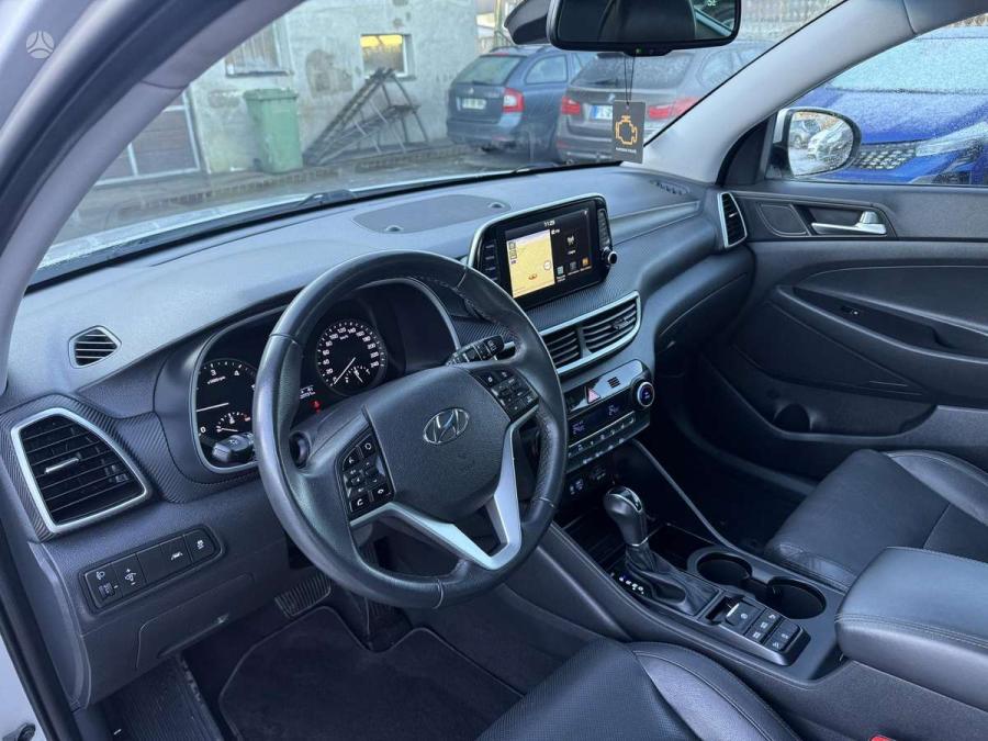 Pelēks Hyundai Tucson 2019 Telšiai, ar dzinēja tilpumu 1.60 L un nobraukumu 120 tūkst. km par 15500 €, foto 6 vietnē AUTOMOTO.COM.LV