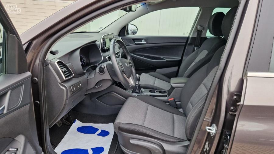 Pelēks Hyundai Tucson 2019 Marijampole, ar dzinēja tilpumu 1.60 L un nobraukumu 91 tūkst. km par 13900 €, foto 18 vietnē AUTOMOTO.COM.LV