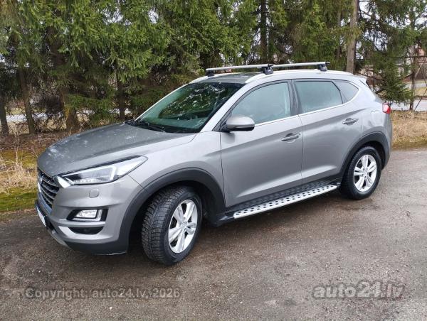 Pelēks Hyundai Tucson 2019 Tallina, ar dzinēja tilpumu 1.60 L un nobraukumu 176 tūkst. km par 16500 €, foto 1 vietnē AUTOMOTO.COM.LV