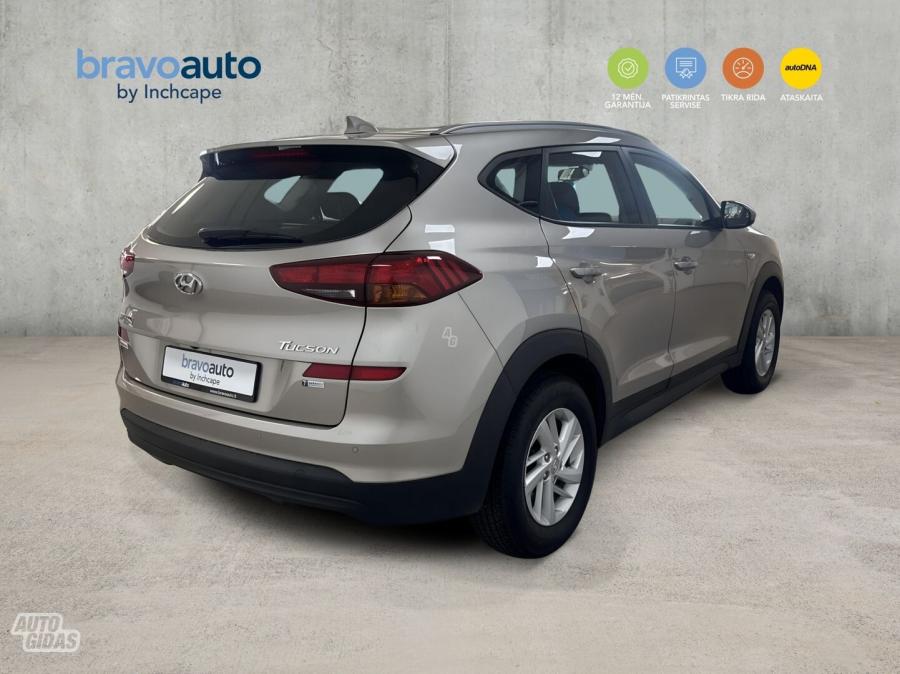 Grey Hyundai Tucson 2019 in Vilnius, with an engine capacity of 1.60 L and mileage of 127 thousand km for 14500 €, photo 6 on AUTOMOTO.COM.LV