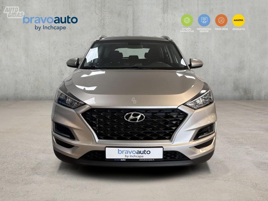Grey Hyundai Tucson 2019 in Vilnius, with an engine capacity of 1.60 L and mileage of 127 thousand km for 14500 €, photo 8 on AUTOMOTO.COM.LV