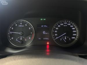Grey Hyundai Tucson 2019 in Vilnius, with an engine capacity of 1.60 L and mileage of 127 thousand km for 14500 €, photo 14 on AUTOMOTO.COM.LV