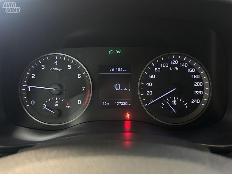 Grey Hyundai Tucson 2019 in Vilnius, with an engine capacity of 1.60 L and mileage of 127 thousand km for 14500 €, photo 14 on AUTOMOTO.COM.LV