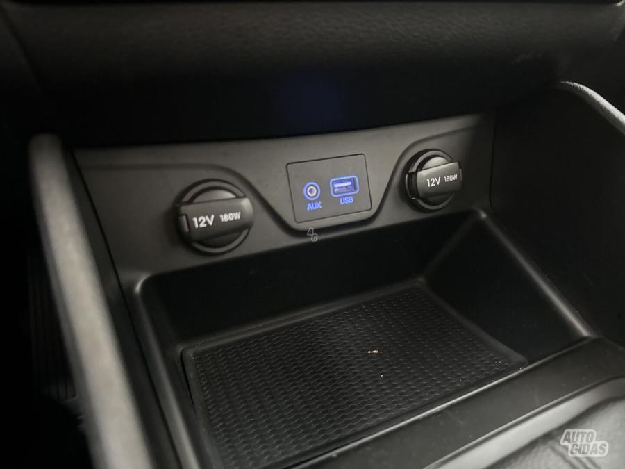 Grey Hyundai Tucson 2019 in Vilnius, with an engine capacity of 1.60 L and mileage of 127 thousand km for 14500 €, photo 21 on AUTOMOTO.COM.LV