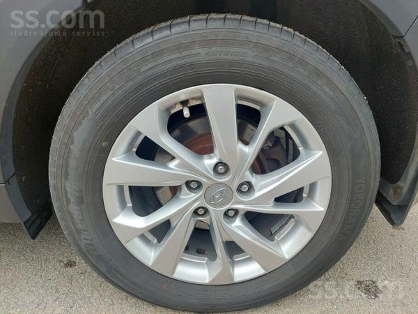 Grey Hyundai Tucson 2019 in Riga, with an engine capacity of 1.60 L and mileage of 97 thousand km for 18200 €, photo 10 on AUTOMOTO.COM.LV
