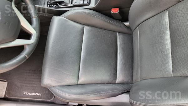 Grey Hyundai Tucson 2019 in Jurmala, with an engine capacity of 1.60 L and mileage of 101 thousand km for 18000 €, photo 6 on AUTOMOTO.COM.LV