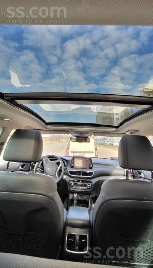 Grey Hyundai Tucson 2019 in Jurmala, with an engine capacity of 1.60 L and mileage of 101 thousand km for 18000 €, photo 10 on AUTOMOTO.COM.LV