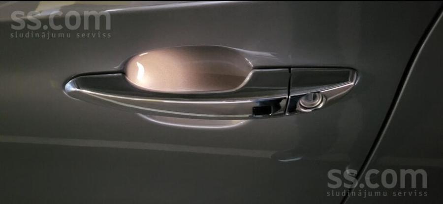 Grey Hyundai Tucson 2019 in Jurmala, with an engine capacity of 1.60 L and mileage of 101 thousand km for 18000 €, photo 12 on AUTOMOTO.COM.LV