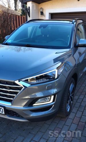 Grey Hyundai Tucson 2019 in Jurmala, with an engine capacity of 1.60 L and mileage of 101 thousand km for 18000 €, photo 19 on AUTOMOTO.COM.LV