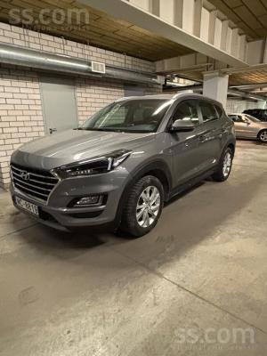 Grey Hyundai Tucson 2019 in Riga, with an engine capacity of 1.60 L and mileage of 63 thousand km for 17000 €, photo 3 on AUTOMOTO.COM.LV
