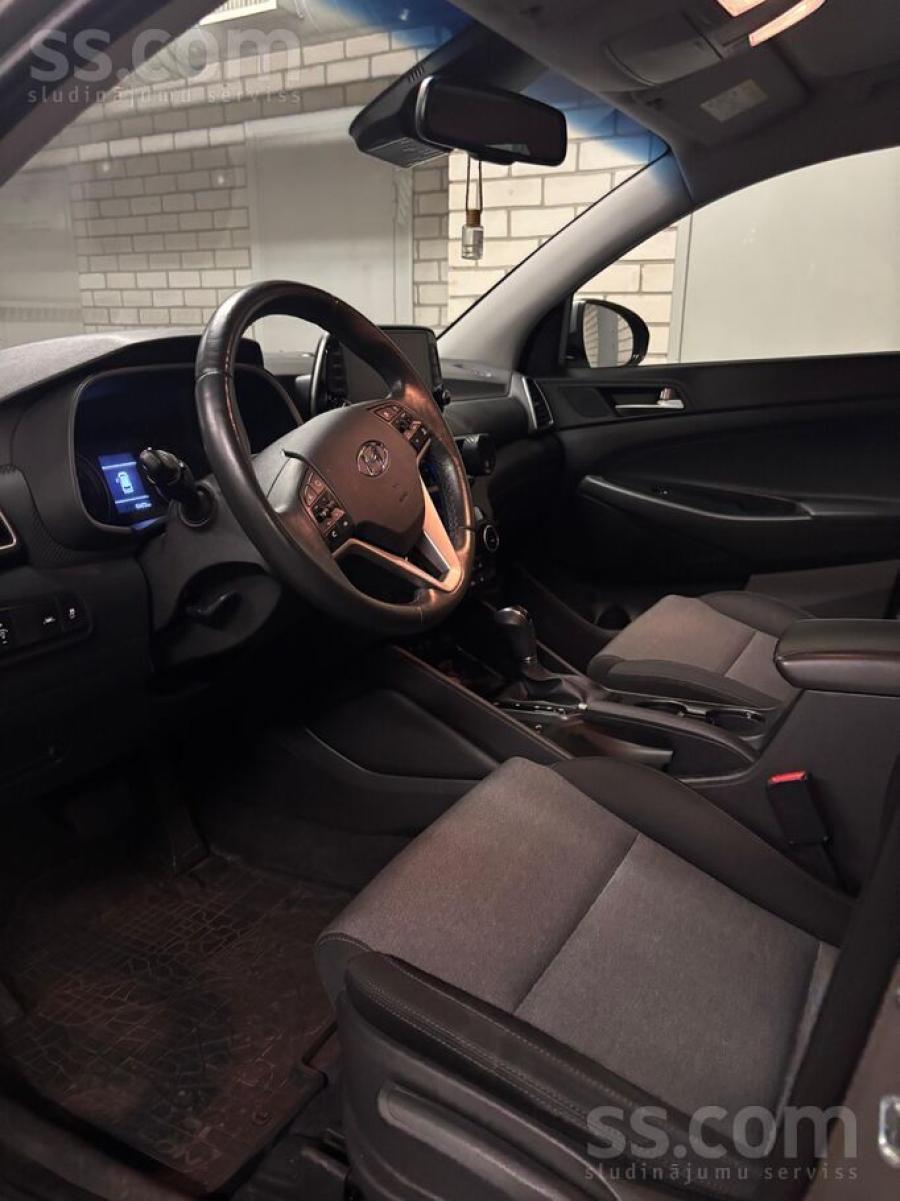 Grey Hyundai Tucson 2019 in Riga, with an engine capacity of 1.60 L and mileage of 63 thousand km for 17000 €, photo 8 on AUTOMOTO.COM.LV