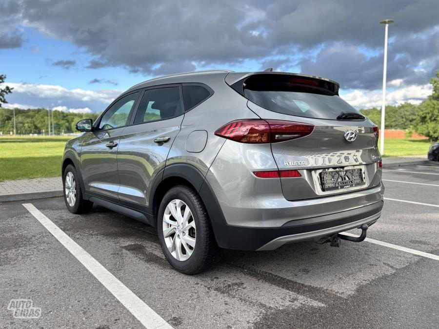 Pelēks Hyundai Tucson 2019 Kauņa, ar dzinēja tilpumu 1.60 L un nobraukumu 296 tūkst. km par 11999 €, foto 8 vietnē AUTOMOTO.COM.LV
