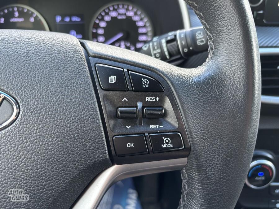 Pelēks Hyundai Tucson 2019 Kauņa, ar dzinēja tilpumu 1.60 L un nobraukumu 296 tūkst. km par 11999 €, foto 24 vietnē AUTOMOTO.COM.LV