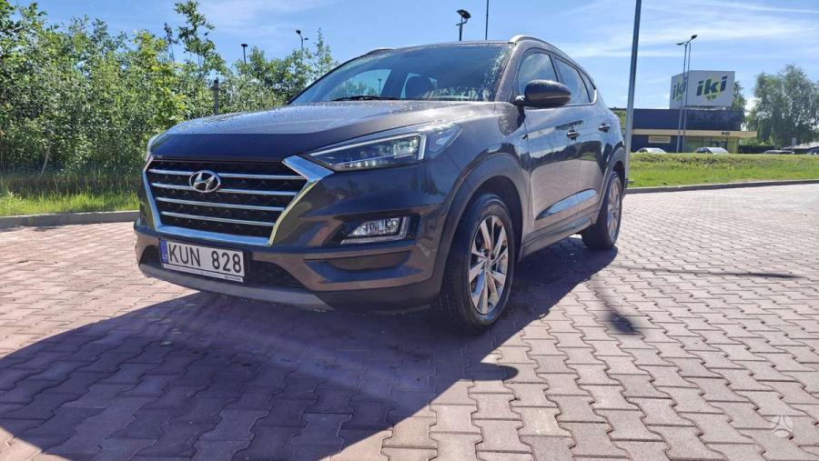Pelēks Hyundai Tucson 2019 Viļņa, ar dzinēja tilpumu 1.59 L un nobraukumu 145 tūkst. km par 14999 €, foto 3 vietnē AUTOMOTO.COM.LV