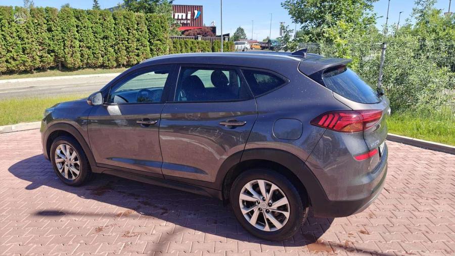 Pelēks Hyundai Tucson 2019 Viļņa, ar dzinēja tilpumu 1.59 L un nobraukumu 145 tūkst. km par 14999 €, foto 5 vietnē AUTOMOTO.COM.LV