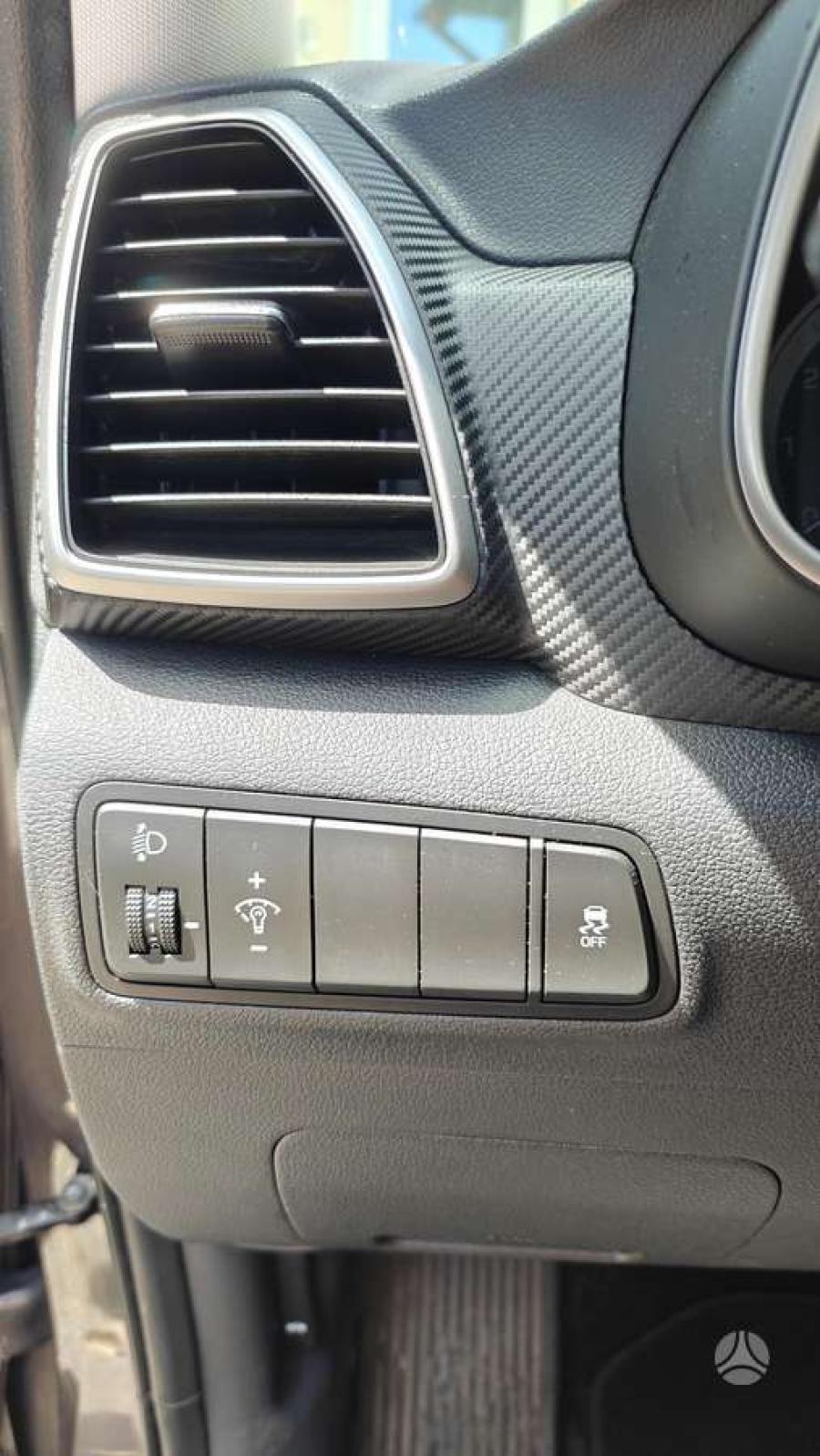 Pelēks Hyundai Tucson 2019 Viļņa, ar dzinēja tilpumu 1.59 L un nobraukumu 145 tūkst. km par 14999 €, foto 17 vietnē AUTOMOTO.COM.LV