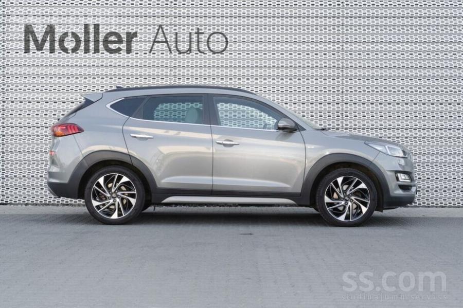 Grey Hyundai Tucson 2019 in Riga, with an engine capacity of 2.00 L and mileage of 86 thousand km for 19050 €, photo 6 on AUTOMOTO.COM.LV