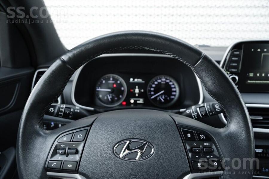 Grey Hyundai Tucson 2019 in Riga, with an engine capacity of 2.00 L and mileage of 86 thousand km for 19050 €, photo 16 on AUTOMOTO.COM.LV