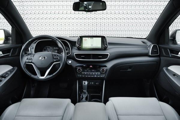 Pelēks Hyundai Tucson 2019 Mārupe, ar dzinēja tilpumu 2.00 L un nobraukumu 86 tūkst. km par 19050 €, foto 6 vietnē AUTOMOTO.COM.LV