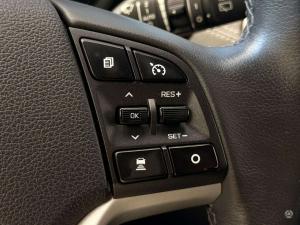 Grey Hyundai Tucson 2019 in Panevezys, with an engine capacity of 1.60 L and mileage of 171 thousand km for 13700 €, photo 18 on AUTOMOTO.COM.LV