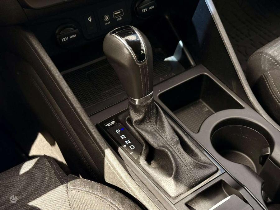 Grey Hyundai Tucson 2019 in Panevezys, with an engine capacity of 1.60 L and mileage of 171 thousand km for 13700 €, photo 20 on AUTOMOTO.COM.LV