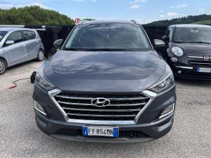 Pelēks Hyundai Tucson 2019 Panevēža, ar dzinēja tilpumu 1.60 L un nobraukumu 199 tūkst. km par 9600 €, foto 4 vietnē AUTOMOTO.COM.LV