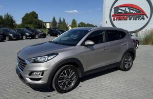 Grey Hyundai Tucson 2019 in Telschi, with an engine capacity of 1.60 L and mileage of 170 thousand km for 12690 €, photo 3 on AUTOMOTO.COM.LV
