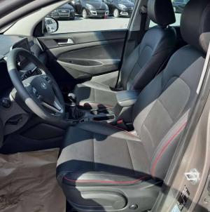 Grey Hyundai Tucson 2019 in Telschi, with an engine capacity of 1.60 L and mileage of 170 thousand km for 12690 €, photo 20 on AUTOMOTO.COM.LV