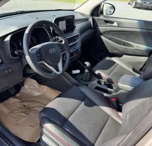 Grey Hyundai Tucson 2019 in Telschi, with an engine capacity of 1.60 L and mileage of 170 thousand km for 12690 €, photo 23 on AUTOMOTO.COM.LV