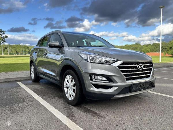 Pelēks Hyundai Tucson 2019 Kauņa, ar dzinēja tilpumu 1.60 L un nobraukumu 296 tūkst. km par 11300 €, foto 1 vietnē AUTOMOTO.COM.LV