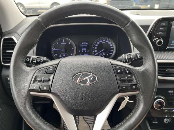 Grey Hyundai Tucson 2019 in Marijampole, with an engine capacity of 1.60 L and mileage of 228 thousand km for 9700 €, photo 10 on AUTOMOTO.COM.LV