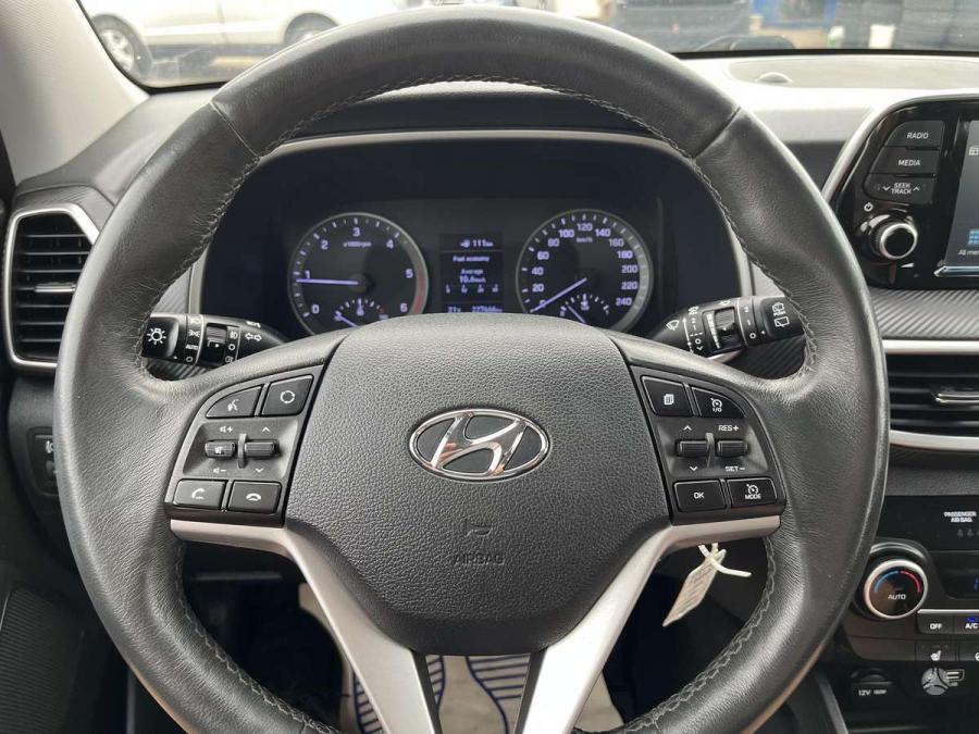 Grey Hyundai Tucson 2019 in Marijampole, with an engine capacity of 1.60 L and mileage of 228 thousand km for 9700 €, photo 11 on AUTOMOTO.COM.LV