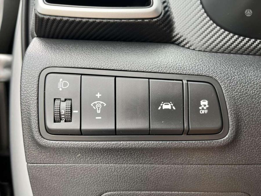 Grey Hyundai Tucson 2019 in Marijampole, with an engine capacity of 1.60 L and mileage of 228 thousand km for 9700 €, photo 14 on AUTOMOTO.COM.LV