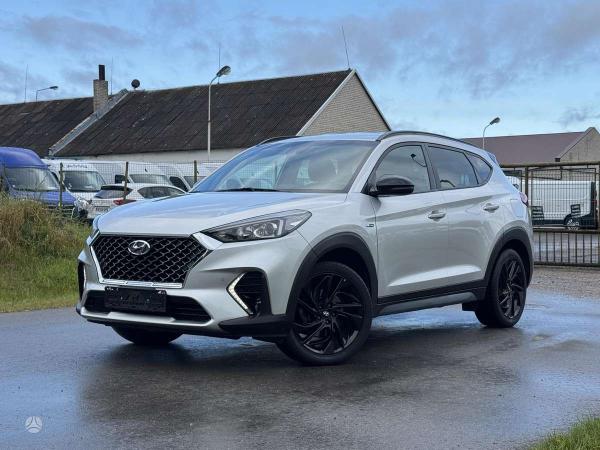 Grey Hyundai Tucson 2019 in Taurage, with an engine capacity of 1.60 L and mileage of 115 thousand km for 13500 €, photo 1 on AUTOMOTO.COM.LV