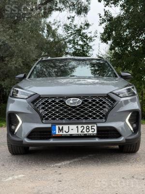 Pelēks Hyundai Tucson 2019 Rīga, ar dzinēja tilpumu 1.60 L un nobraukumu 199 tūkst. km par 16500 €, foto 4 vietnē AUTOMOTO.COM.LV