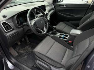 Grey Hyundai Tucson 2019 in Panevezys, with an engine capacity of 1.60 L and mileage of 199 thousand km for 10300 €, photo 11 on AUTOMOTO.COM.LV