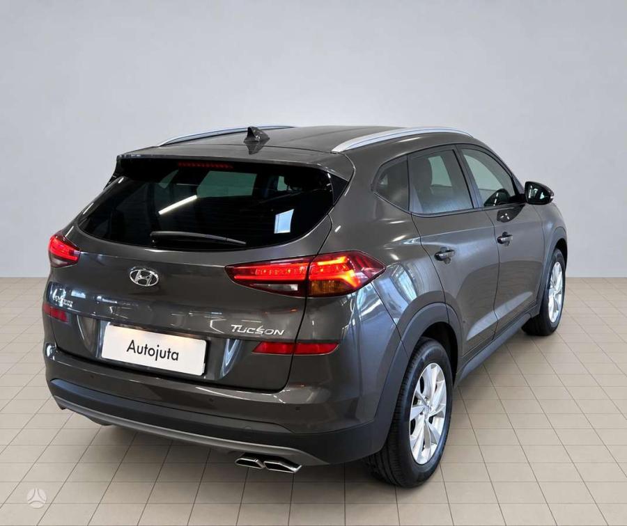 Grey Hyundai Tucson 2019 in Kaunas, with an engine capacity of 1.59 L and mileage of 45 thousand km for 16500 €, photo 6 on AUTOMOTO.COM.LV
