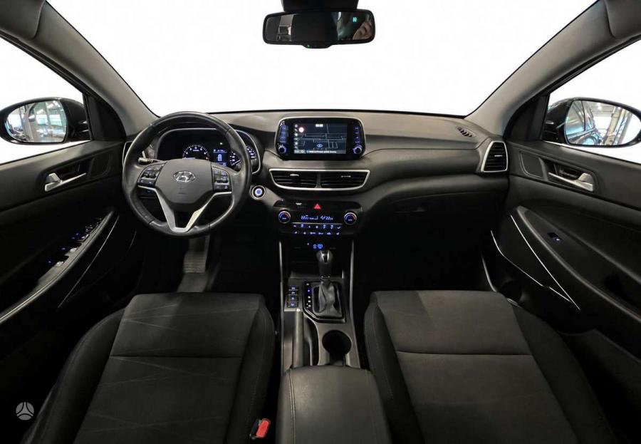 Grey Hyundai Tucson 2019 in Kaunas, with an engine capacity of 1.59 L and mileage of 45 thousand km for 16500 €, photo 7 on AUTOMOTO.COM.LV