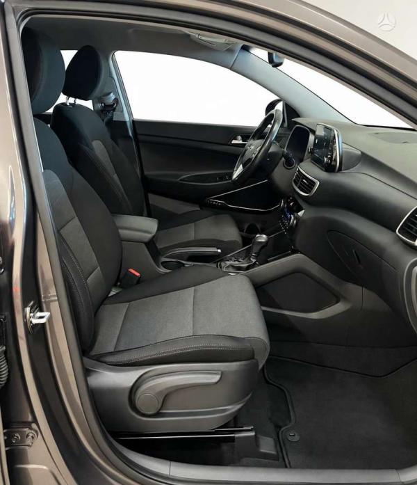 Hyundai Tucson 2019 KauÅa vietnÄ PelÄks Hyundai Tucson 2019 KauÅa, ar dzinÄja tilpumu 1.59 L un nobraukumu 45 tÅ«kst. km par 16500 ā¬, foto 8 vietnÄ AUTOMOTO.COM.LV