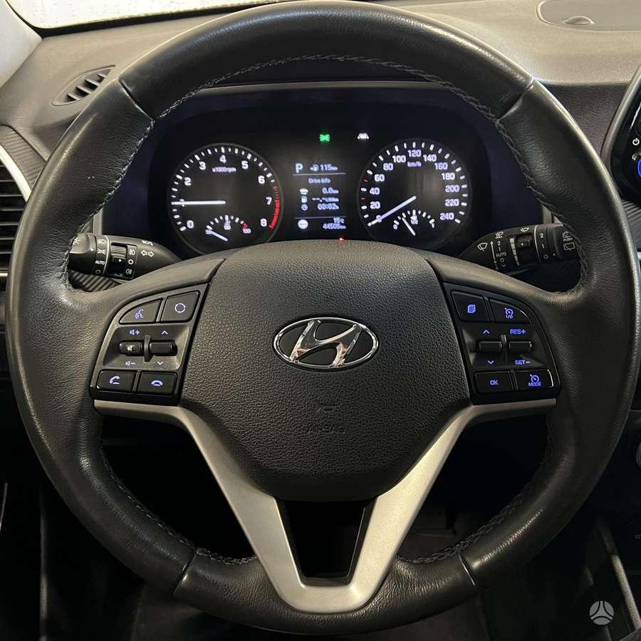 Grey Hyundai Tucson 2019 in Kaunas, with an engine capacity of 1.59 L and mileage of 45 thousand km for 16500 €, photo 11 on AUTOMOTO.COM.LV