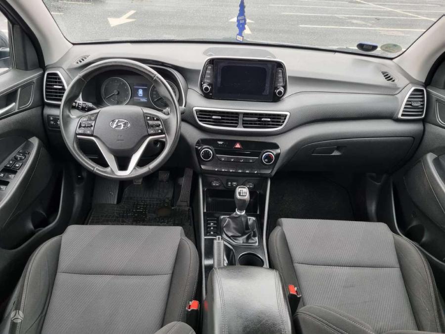 Grey Hyundai Tucson 2020 in Kaunas, with an engine capacity of 1.59 L and mileage of 147 thousand km for 13750 €, photo 9 on AUTOMOTO.COM.LV