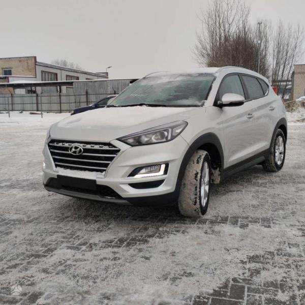 Pelēks Hyundai Tucson 2020 Tauragė, ar dzinēja tilpumu 1.60 L un nobraukumu 125 tūkst. km par 13300 €, foto 1 vietnē AUTOMOTO.COM.LV