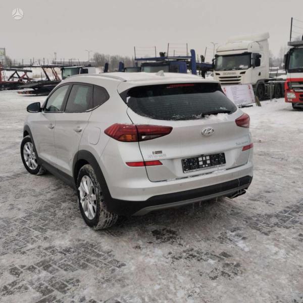 Pelēks Hyundai Tucson 2020 Tauragė, ar dzinēja tilpumu 1.60 L un nobraukumu 125 tūkst. km par 13300 €, foto 3 vietnē AUTOMOTO.COM.LV