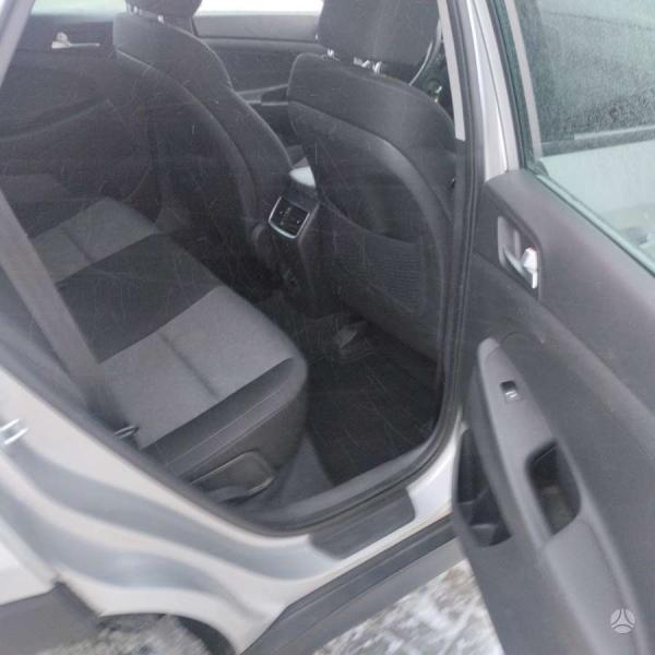 Pelēks Hyundai Tucson 2020 Tauragė, ar dzinēja tilpumu 1.60 L un nobraukumu 125 tūkst. km par 13300 €, foto 11 vietnē AUTOMOTO.COM.LV