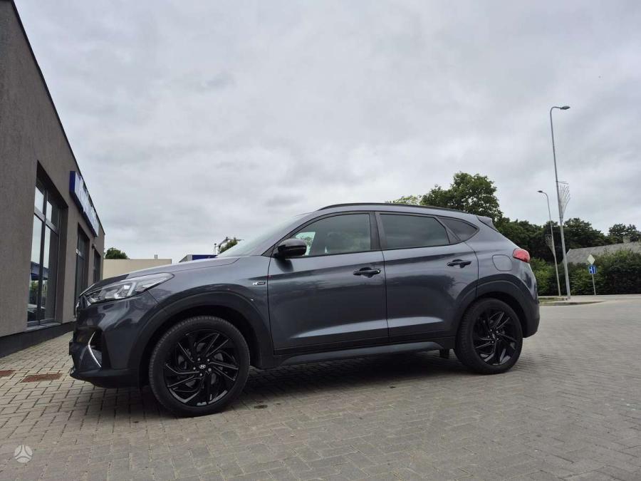 Pelēks Hyundai Tucson 2020 Tauragė, ar dzinēja tilpumu 1.60 L un nobraukumu 107 tūkst. km par 14900 €, foto 4 vietnē AUTOMOTO.COM.LV