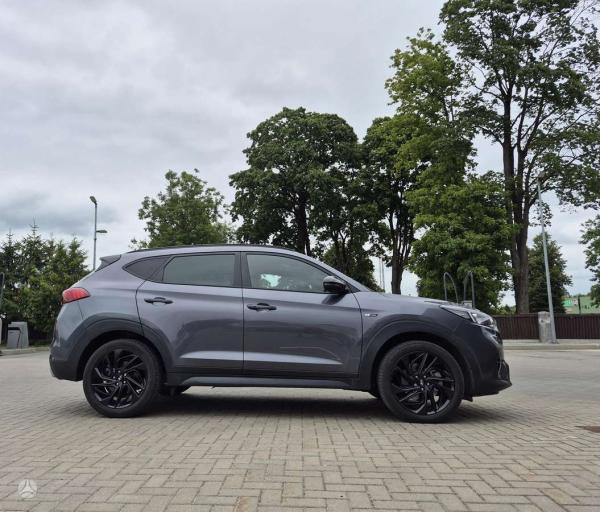Grey Hyundai Tucson 2020 in Taurage, with an engine capacity of 1.60 L and mileage of 107 thousand km for 14900 €, photo 10 on AUTOMOTO.COM.LV