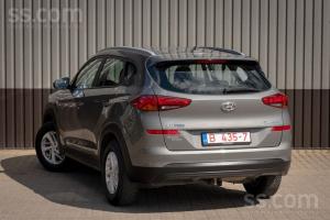 Pelēks Hyundai Tucson 2020 Talsi, ar dzinēja tilpumu 1.60 L un nobraukumu 129 tūkst. km par 15950 €, foto 5 vietnē AUTOMOTO.COM.LV