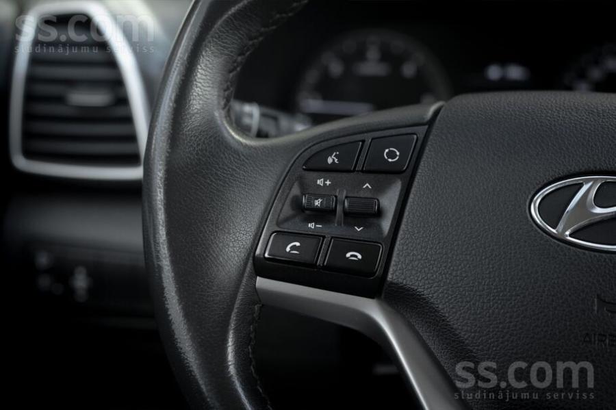 Pelēks Hyundai Tucson 2020 Talsi, ar dzinēja tilpumu 1.60 L un nobraukumu 129 tūkst. km par 15950 €, foto 17 vietnē AUTOMOTO.COM.LV