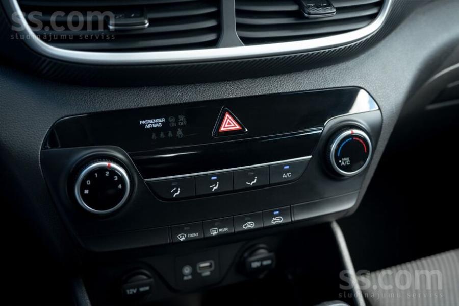Pelēks Hyundai Tucson 2020 Talsi, ar dzinēja tilpumu 1.60 L un nobraukumu 129 tūkst. km par 15950 €, foto 23 vietnē AUTOMOTO.COM.LV