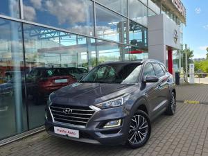 Grey Hyundai Tucson 2020 in Vilnius, with an engine capacity of 1.59 L and mileage of 125 thousand km for 17500 €, photo  on AUTOMOTO.COM.LV